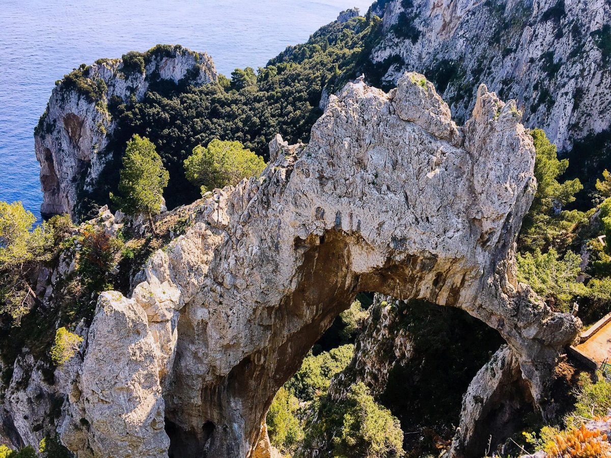 Arco Naturale, Capri: come arrivare e quali sentieri prendere | Viaggiamo